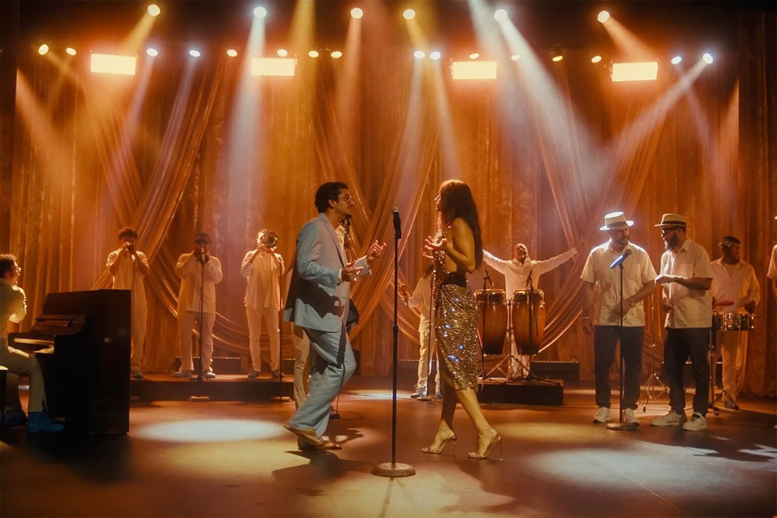 Partitura【 BAILE INOLVIDABLE 】 para CHARANGA